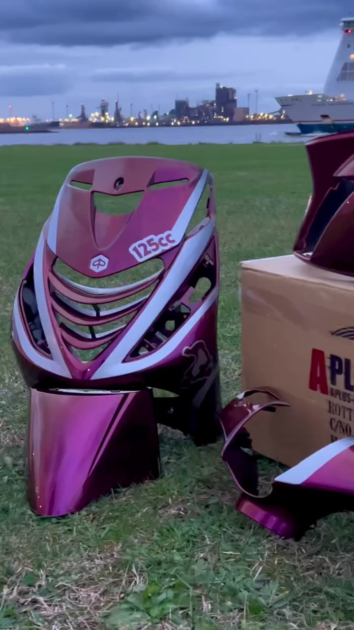 Piaggio zip | 125cc stuntstickers – Zipstickers